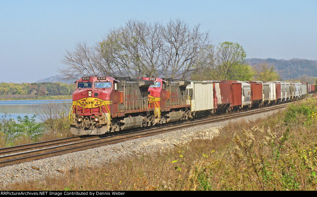 BNSF 628, BNSF's Aurora Sub.